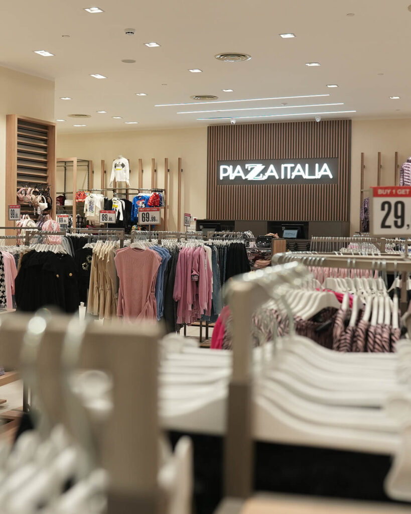 Piazza Italia – ICONMALL-ايكون مول